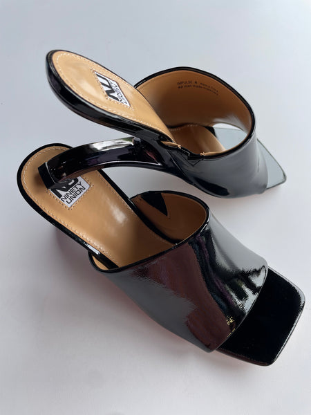Impulse Black – Village Shoe Inn